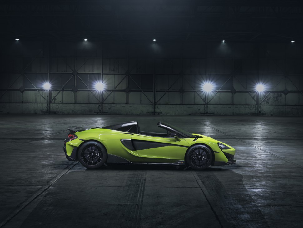 McLaren 600LT technical specifications and fuel economy
